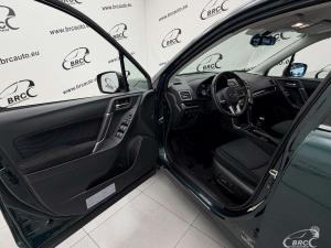 Green Subaru Forester 2017 in Vilnius, with an engine capacity of 2.00 L and mileage of 95 thousand km for 9900 €, photo 21 on AUTOMOTO.COM.LV