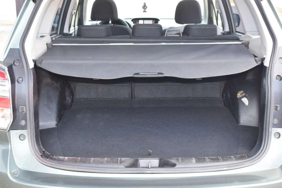 Zaļš Subaru Forester 2017 Klaipėda, ar dzinēja tilpumu 2.00 L un nobraukumu 385 tūkst. km par 7250 €, foto 12 vietnē AUTOMOTO.COM.LV