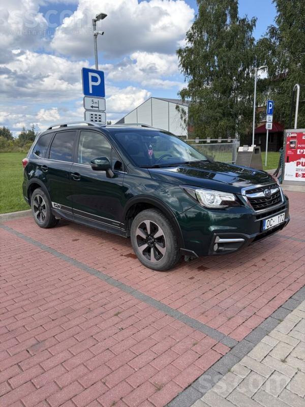 Green Subaru Forester 2018 in Jelgava, with an engine capacity of 2.00 L and mileage of 221 thousand km for 9000 €, photo 5 on AUTOMOTO.COM.LV