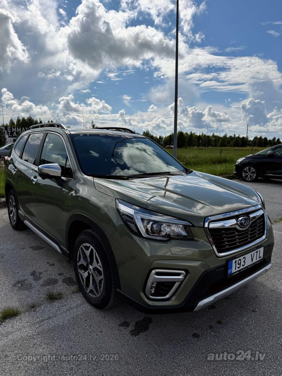 Green Subaru Forester 2019 in Tallinn, with an engine capacity of 2.00 L and mileage of 69 thousand km for 22900 €, photo 1 on AUTOMOTO.COM.LV
