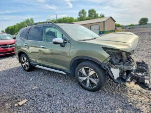 Green Subaru Forester 2019 in Siauliai, with an engine capacity of 2.50 L and mileage of 82 thousand km for 6950 €, photo 5 on AUTOMOTO.COM.LV
