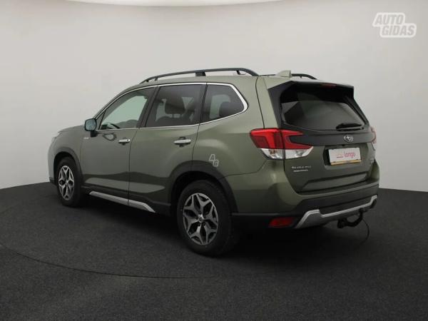 Green Subaru Forester 2020 in Vilnius, with an engine capacity of 2.00 L and mileage of 179 thousand km for 17899 €, photo 7 on AUTOMOTO.COM.LV