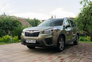 Zaļš Subaru Forester 2020 Viļņa, ar dzinēja tilpumu 2.50 L un nobraukumu 44 tūkst. km par 14900 €, foto  vietnē AUTOMOTO.COM.LV