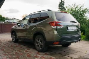 Green Subaru Forester 2020 in Vilnius, with an engine capacity of 2.50 L and mileage of 44 thousand km for 14900 €, photo 3 on AUTOMOTO.COM.LV
