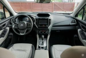 Green Subaru Forester 2020 in Vilnius, with an engine capacity of 2.50 L and mileage of 44 thousand km for 14900 €, photo 6 on AUTOMOTO.COM.LV
