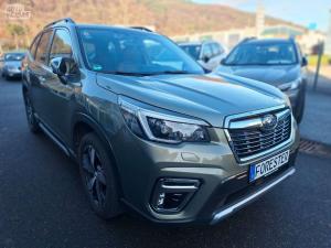 Green Subaru Forester 2021 in Kaunas, with an engine capacity of 2.00 L and mileage of 100 thousand km for 28559 €, photo 8 on AUTOMOTO.COM.LV