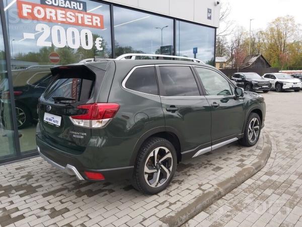 Green Subaru Forester 2022 in Riga, with an engine capacity of 2.00 L and mileage of 94 thousand km for 26800 €, photo 4 on AUTOMOTO.COM.LV