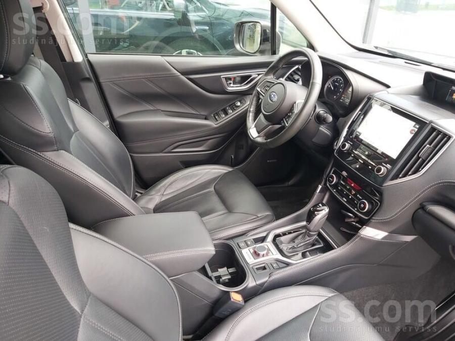 Green Subaru Forester 2022 in Riga, with an engine capacity of 2.00 L and mileage of 94 thousand km for 26800 €, photo 14 on AUTOMOTO.COM.LV