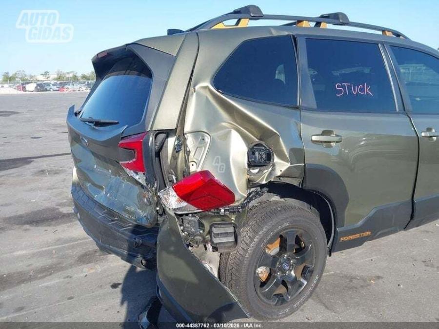 Green Subaru Forester 2024 in Ukmerge, with an engine capacity of 2.50 L and mileage of 35 thousand km for 15300 €, photo 18 on AUTOMOTO.COM.LV