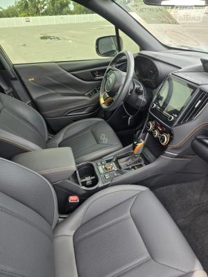 Green Subaru Forester 2024 in Ukmerge, with an engine capacity of 2.50 L and mileage of 35 thousand km for 15300 €, photo 20 on AUTOMOTO.COM.LV