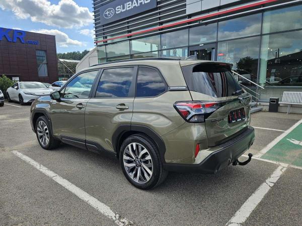 Green Subaru Forester 2025 in Vilnius, with an engine capacity of 2.00 L and mileage of 25 thousand km for 36890 €, photo 2 on AUTOMOTO.COM.LV