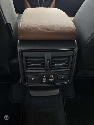 Green Subaru Forester 2025 in Vilnius, with an engine capacity of 2.00 L and mileage of 25 thousand km for 36890 €, photo 8 on AUTOMOTO.COM.LV