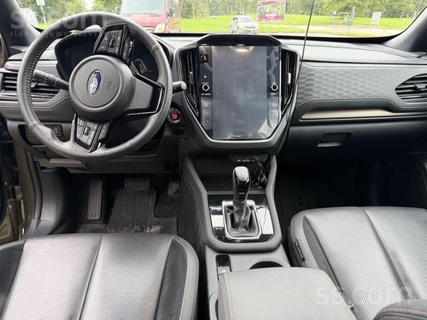Zaļš Subaru Forester 2025 Rīga, ar dzinēja tilpumu 2.00 L un nobraukumu 63 tūkst. km par 38000 €, foto 4 vietnē AUTOMOTO.COM.LV