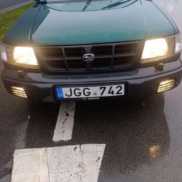 Zaļš Subaru Forester 1999 Panevēža, ar dzinēja tilpumu 2.00 L un nobraukumu 227 tūkst. km par 1600 €, foto 5 vietnē AUTOMOTO.COM.LV