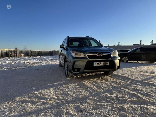 Green Subaru Forester 2015 in Vilnius, with an engine capacity of 2.50 L and mileage of 200 thousand km for 12509 €, photo 6 on AUTOMOTO.COM.LV