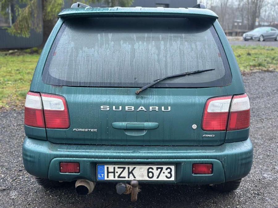 Zaļš Subaru Forester 2001 Viļņa, ar dzinēja tilpumu 2.00 L un nobraukumu 385 tūkst. km par 1800 €, foto 11 vietnē AUTOMOTO.COM.LV