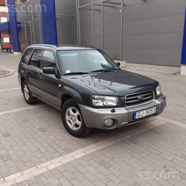 Green Subaru Forester 2004 in Madona, with an engine capacity of 2.00 L and mileage of 407 thousand km for 2001 €, photo 2 on AUTOMOTO.COM.LV