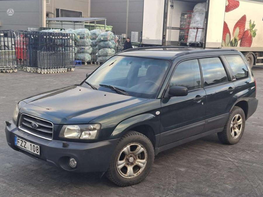 Zaļš Subaru Forester 2004 Šilutė, ar dzinēja tilpumu 2.00 L un nobraukumu 340 tūkst. km par 2350 €, foto 1 vietnē AUTOMOTO.COM.LV