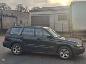 Zaļš Subaru Forester 2004 Šilutė, ar dzinēja tilpumu 2.00 L un nobraukumu 340 tūkst. km par 2350 €, foto 8 vietnē AUTOMOTO.COM.LV