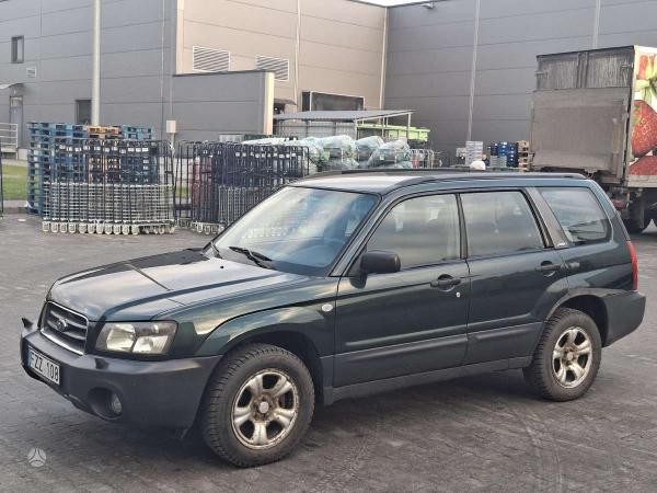 Green Subaru Forester 2004 in Silute, with an engine capacity of 2.00 L and mileage of 340 thousand km for 2350 €, photo 9 on AUTOMOTO.COM.LV