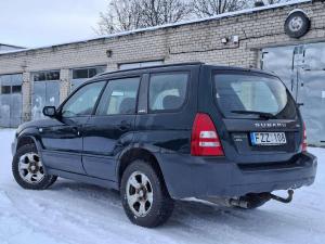 Green Subaru Forester 2004 in Silute, with an engine capacity of 2.00 L and mileage of 350 thousand km for 2000 €, photo 3 on AUTOMOTO.COM.LV