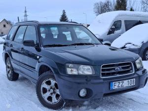 Green Subaru Forester 2004 in Silute, with an engine capacity of 2.00 L and mileage of 350 thousand km for 2000 €, photo 4 on AUTOMOTO.COM.LV