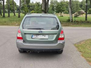 Green Subaru Forester 2005 in Taurage, with an engine capacity of 2.00 L and mileage of 247 thousand km for 1900 €, photo 7 on AUTOMOTO.COM.LV