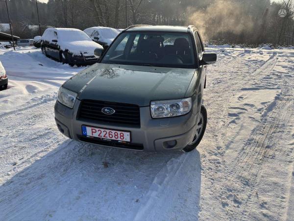 Zaļš Subaru Forester 2006 Jurbarkas, ar dzinēja tilpumu 1.99 L un nobraukumu 244 tūkst. km par 2850 €, foto 10 vietnē AUTOMOTO.COM.LV