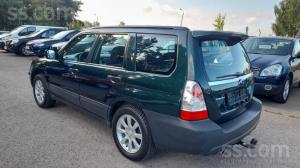 Green Subaru Forester 2007 in Riga, with an engine capacity of 2.00 L and mileage of 130 thousand km for 3850 €, photo 6 on AUTOMOTO.COM.LV