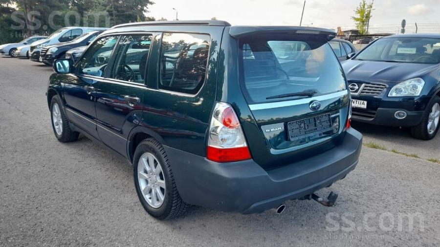Green Subaru Forester 2007 in Riga, with an engine capacity of 2.00 L and mileage of 130 thousand km for 3850 €, photo 7 on AUTOMOTO.COM.LV