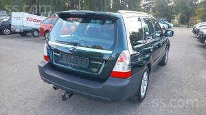 Green Subaru Forester 2007 in Riga, with an engine capacity of 2.00 L and mileage of 130 thousand km for 3850 €, photo 10 on AUTOMOTO.COM.LV