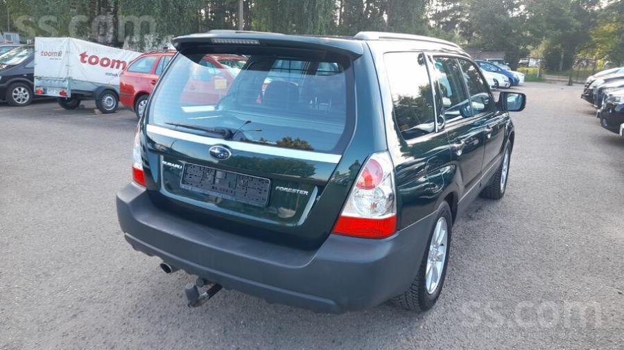 Green Subaru Forester 2007 in Riga, with an engine capacity of 2.00 L and mileage of 130 thousand km for 3850 €, photo 10 on AUTOMOTO.COM.LV