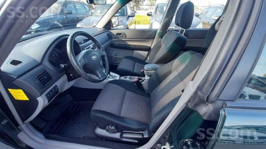 Green Subaru Forester 2007 in Riga, with an engine capacity of 2.00 L and mileage of 130 thousand km for 3850 €, photo 16 on AUTOMOTO.COM.LV