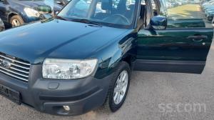 Green Subaru Forester 2007 in Riga, with an engine capacity of 2.00 L and mileage of 130 thousand km for 3850 €, photo 35 on AUTOMOTO.COM.LV