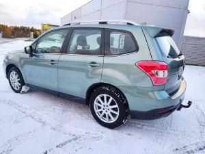 Green Subaru Forester 2016 in Utena, with an engine capacity of 2.00 L and mileage of 219 thousand km for 7900 €, photo 10 on AUTOMOTO.COM.LV