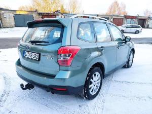 Green Subaru Forester 2016 in Utena, with an engine capacity of 2.00 L and mileage of 219 thousand km for 7900 €, photo 11 on AUTOMOTO.COM.LV