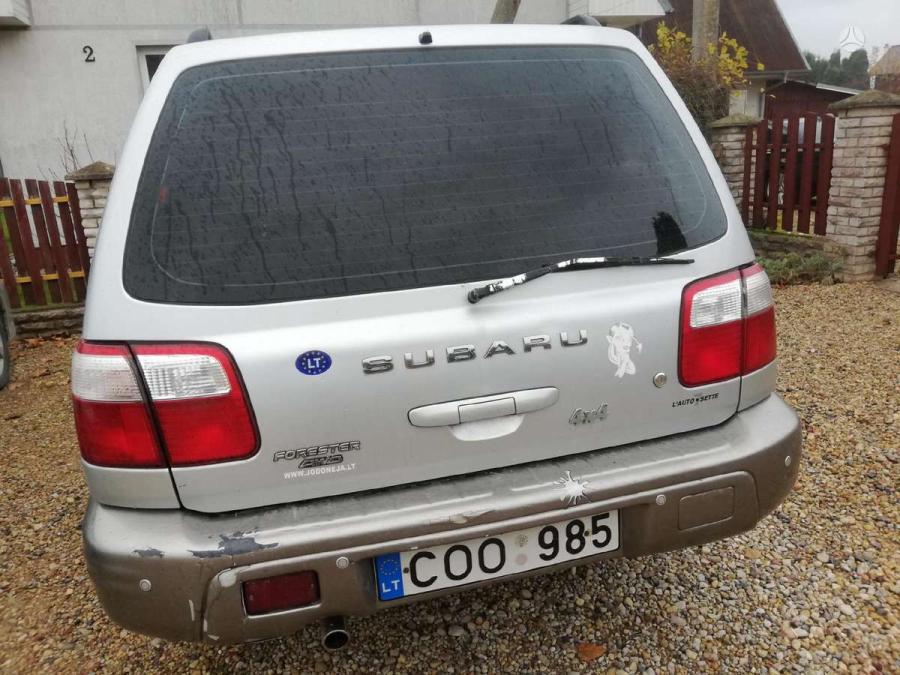 Grey Subaru Forester 2001 in Rokiskis, with an engine capacity of 1.99 L and mileage of 233 thousand km for 1750 €, photo 25 on AUTOMOTO.COM.LV