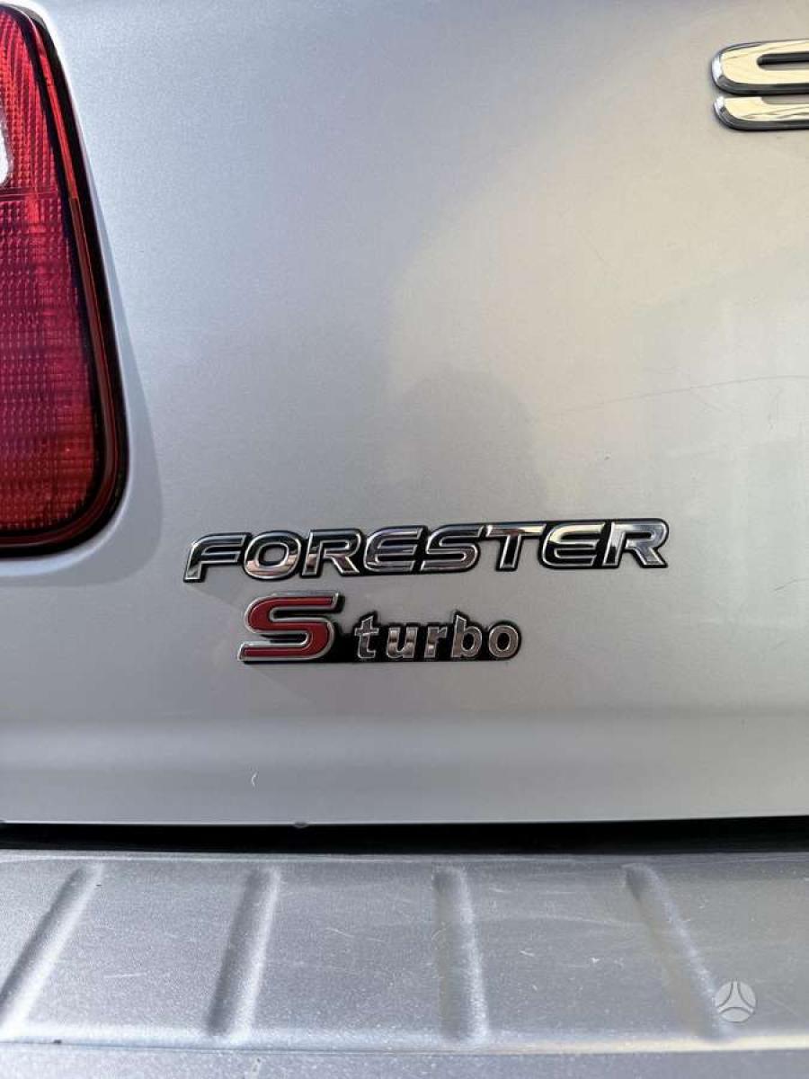 Pelēks Subaru Forester 2001 Viļņa, ar dzinēja tilpumu 2.00 L un nobraukumu 174 tūkst. km par 5150 €, foto 14 vietnē AUTOMOTO.COM.LV