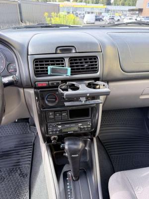 Pelēks Subaru Forester 2001 Viļņa, ar dzinēja tilpumu 2.00 L un nobraukumu 174 tūkst. km par 5150 €, foto 17 vietnē AUTOMOTO.COM.LV