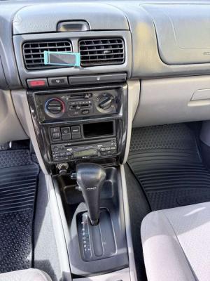 Pelēks Subaru Forester 2001 Viļņa, ar dzinēja tilpumu 2.00 L un nobraukumu 174 tūkst. km par 5150 €, foto 18 vietnē AUTOMOTO.COM.LV