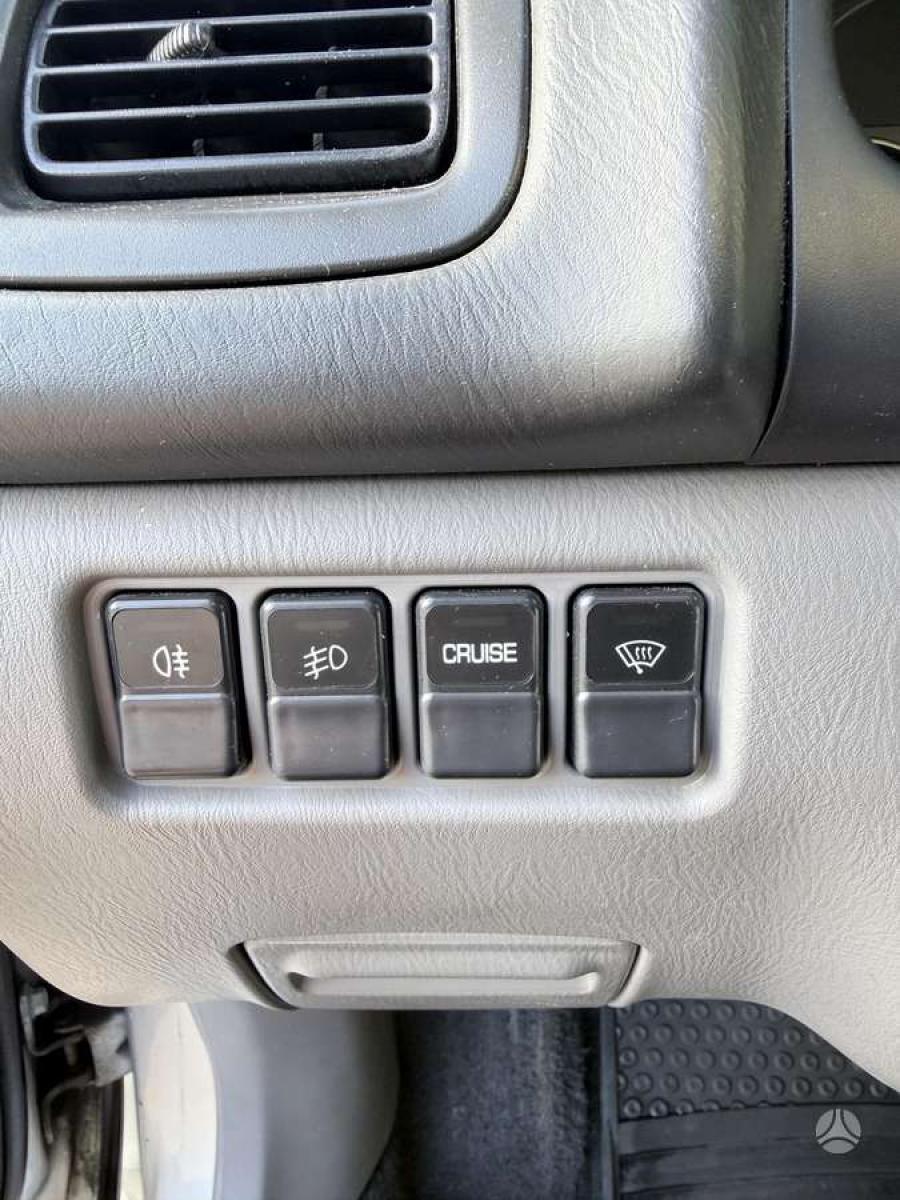 Pelēks Subaru Forester 2001 Viļņa, ar dzinēja tilpumu 2.00 L un nobraukumu 174 tūkst. km par 5150 €, foto 19 vietnē AUTOMOTO.COM.LV