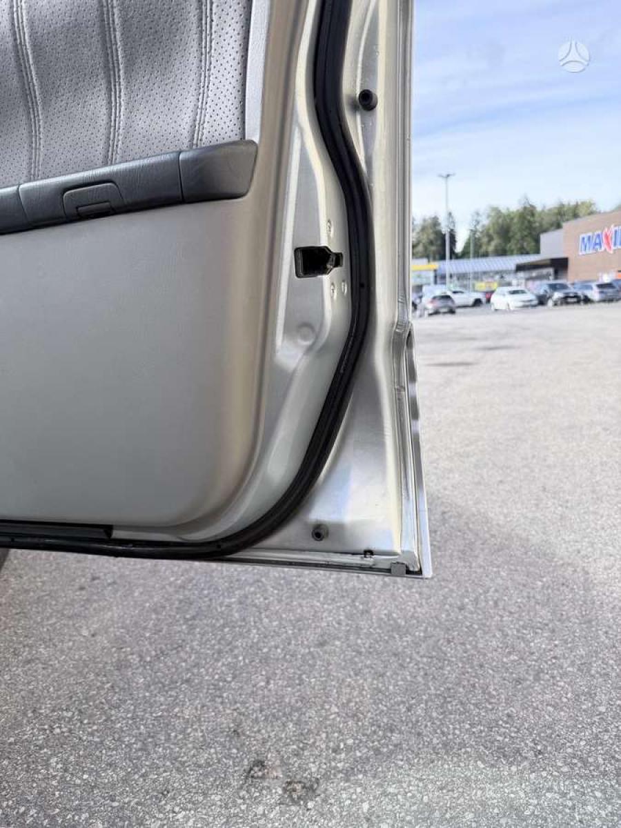 Pelēks Subaru Forester 2001 Viļņa, ar dzinēja tilpumu 2.00 L un nobraukumu 174 tūkst. km par 5150 €, foto 34 vietnē AUTOMOTO.COM.LV