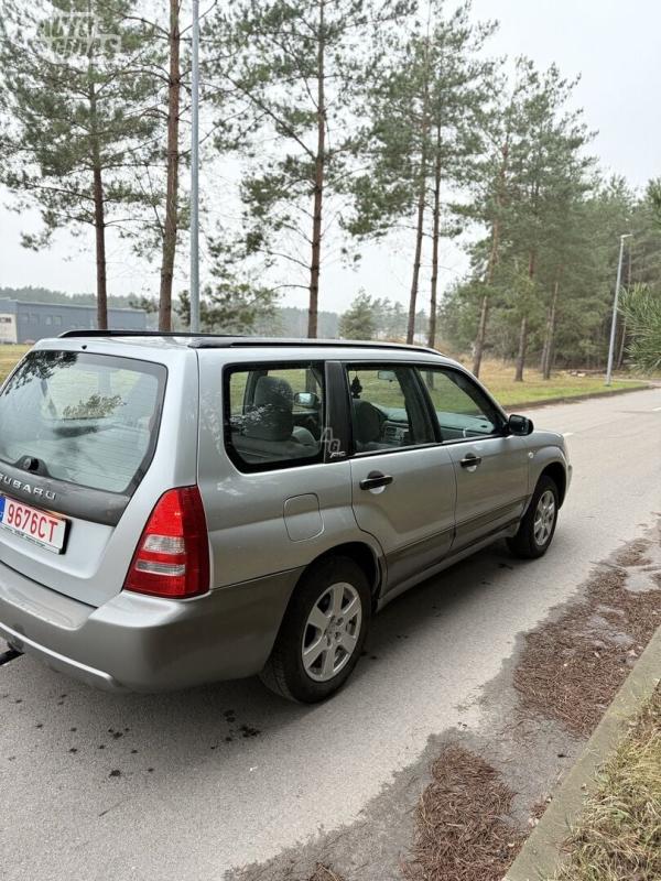 Pelēks Subaru Forester 2002 Jurbarkas, ar dzinēja tilpumu 2.00 L un nobraukumu 246 tūkst. km par 2850 €, foto 5 vietnē AUTOMOTO.COM.LV