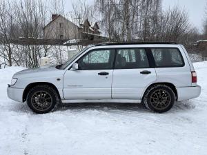 Pelēks Subaru Forester 2002 Viļņa, ar dzinēja tilpumu 1.99 L un nobraukumu 274 tūkst. km par 1650 €, foto 7 vietnē AUTOMOTO.COM.LV