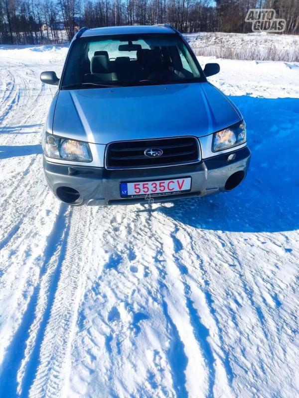 Pelēks Subaru Forester 2002 Tauragė, ar dzinēja tilpumu 2.00 L un nobraukumu 132 tūkst. km par 3700 €, foto 3 vietnē AUTOMOTO.COM.LV
