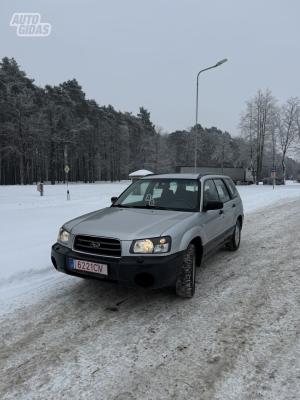 Серый Субару Форестер 2004 в Юрбаркас, объемом двигателя 2.00 л и пробегом 182 тыс. км за 3100 €, фото  на AUTOMOTO.COM.LV