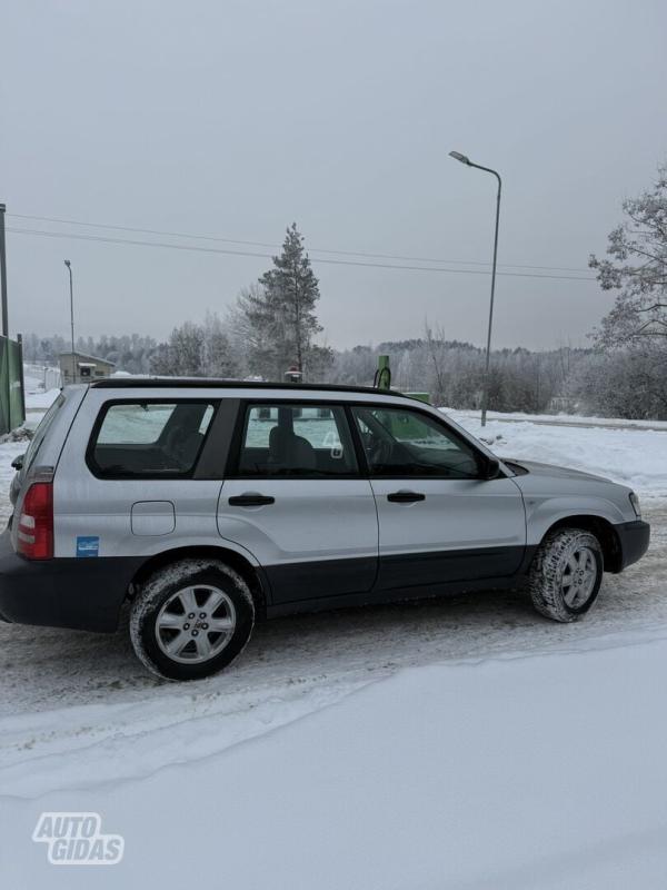 Серый Субару Форестер 2004 в Юрбаркас, объемом двигателя 2.00 л и пробегом 182 тыс. км за 3100 €, фото 7 на AUTOMOTO.COM.LV