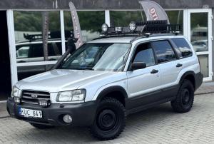 Pelēks Subaru Forester 2004 Radviliškis, ar dzinēja tilpumu 2.00 L un nobraukumu 400 tūkst. km par 4650 €, foto  vietnē AUTOMOTO.COM.LV