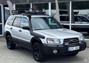 Pelēks Subaru Forester 2004 Radviliškis, ar dzinēja tilpumu 2.00 L un nobraukumu 400 tūkst. km par 4650 €, foto 5 vietnē AUTOMOTO.COM.LV