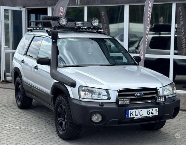 Grey Subaru Forester 2004 in Radviliskis, with an engine capacity of 2.00 L and mileage of 400 thousand km for 4650 €, photo 6 on AUTOMOTO.COM.LV